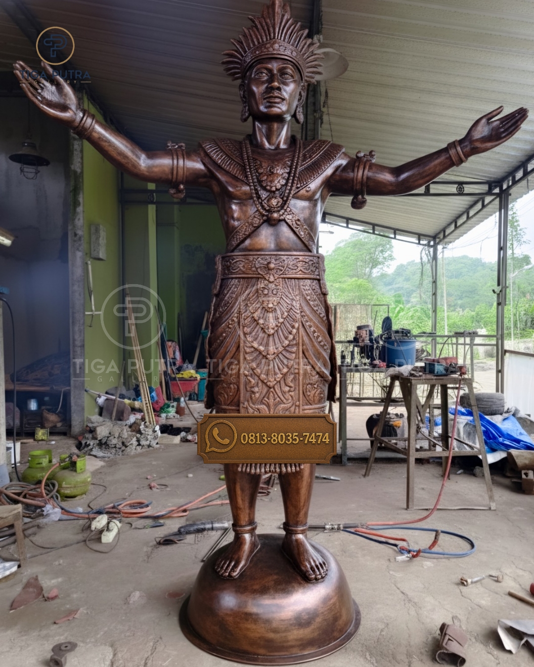 Pengrajin Patung Tembaga Tokoh Adat dan Budaya Nusantara - Tiga Putra ...